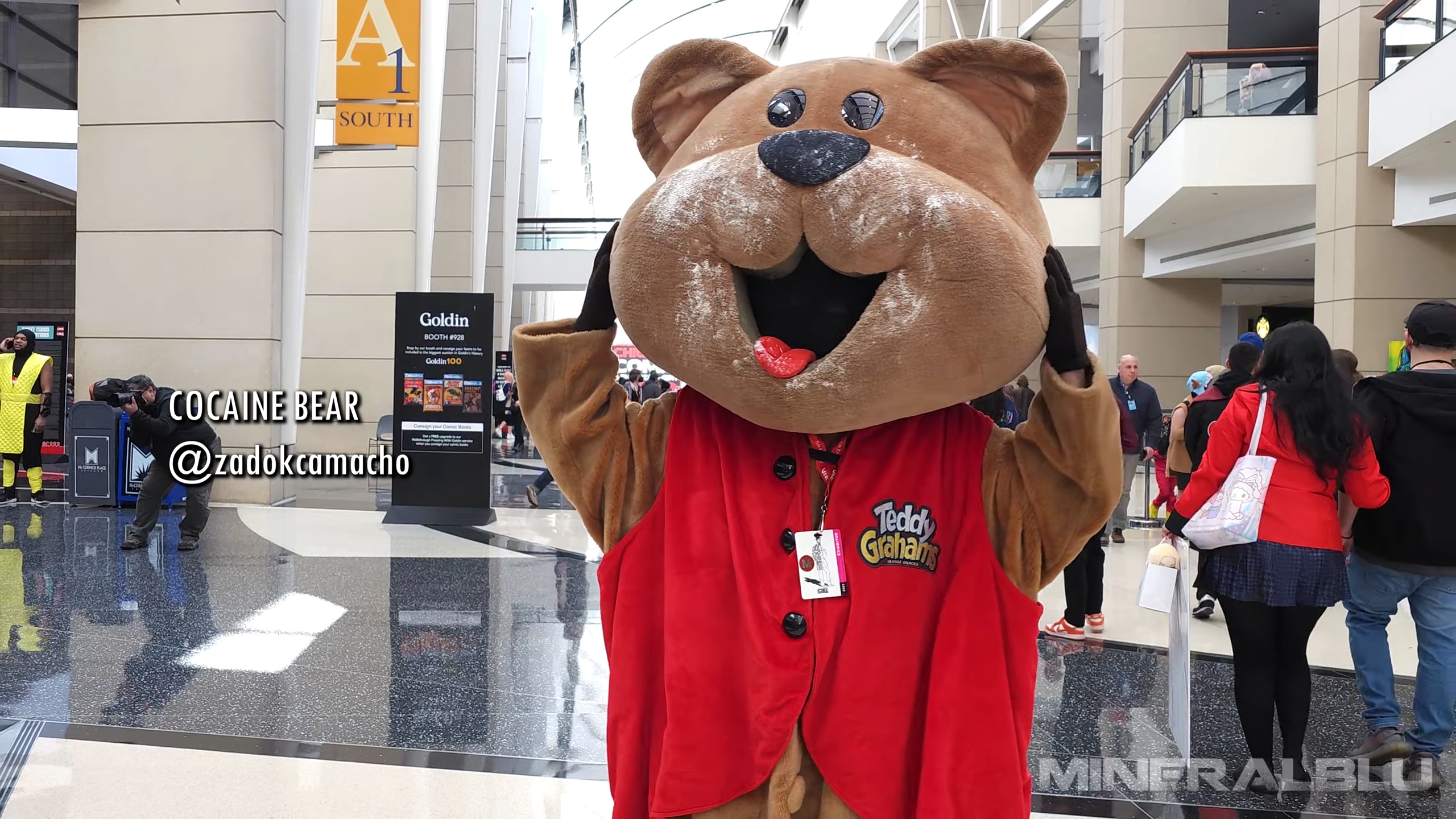 Самые интересные косплеи Chicago Comic Con 2023
